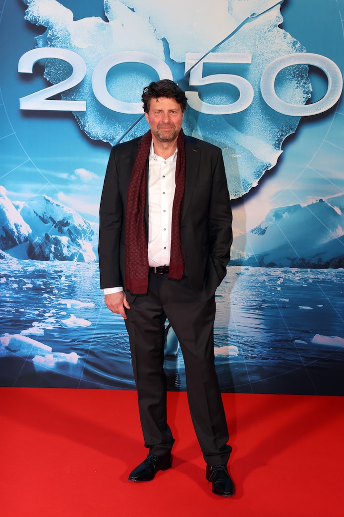 IN BEELD. Bekend Vlaanderen zakt af naar première van klimaatdocumentaire ‘2050' door Eric Goens ...