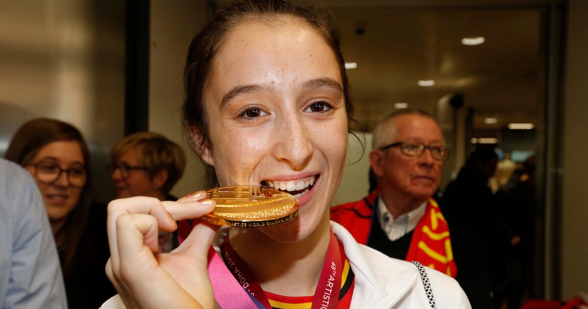 VIDEO. “Mijn favoriete element is goud.” Nina Derwael promoot Mendelejev-game Technopolis ...