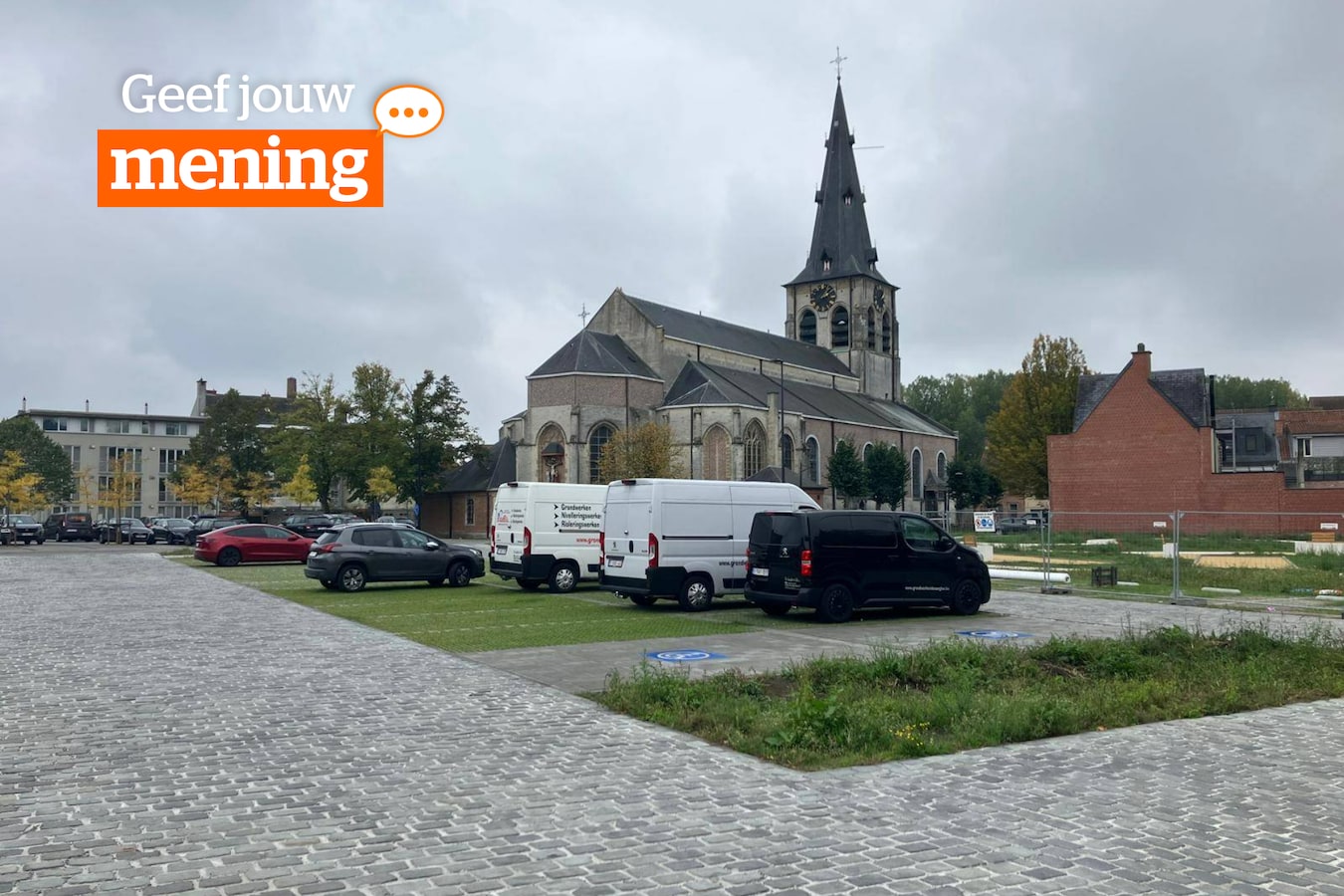 OPROEP. Wat vindt u van de nieuwe parking aan het gemeentehuis van ...