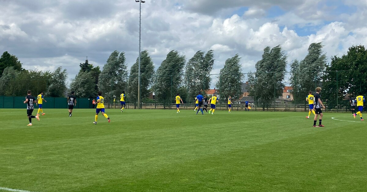 Coach Wim De Decker analyseert sterktes en werkpunten bij SK Beveren ...