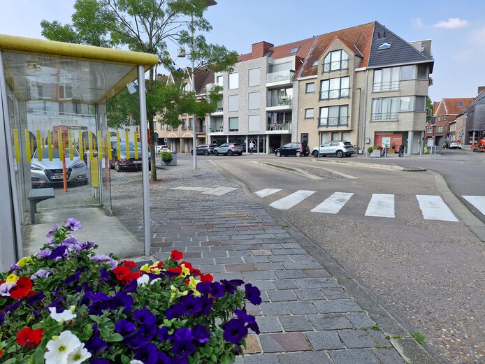 Bushalte op Rameplein ruimt straks plaats voor nieuw groen | Tielt | hln.be