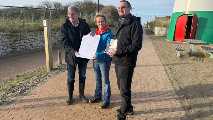 Op jacht naar haaientanden aan de Belgische kust? Minister Annick De Ridder wil fossielrijker ...