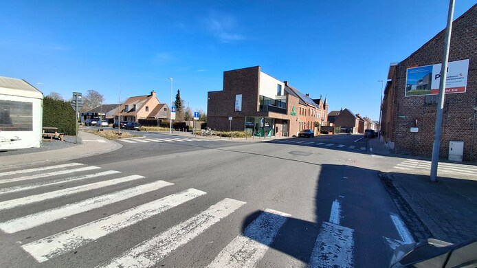 Heraanleg kruispunt Bankstraat – Bankbeekstraat: “Werken voorlopig uitgesteld” | Wevelgem | hln.be
