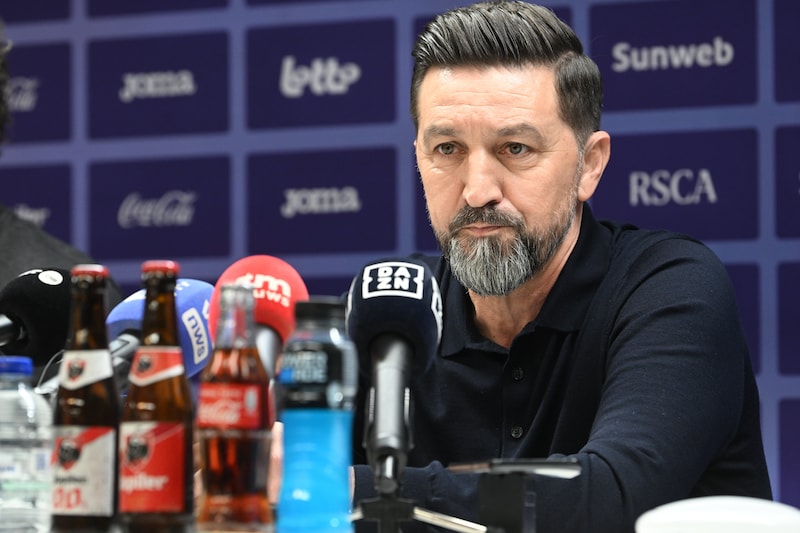 8 sportief managers en 12 coaches: de stoelendans bij Anderlecht sinds ...