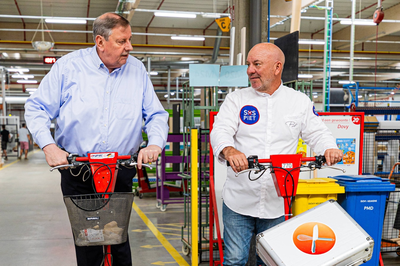 Donald Muylle vertelt waarom hij z’n iconische slogan veranderde: “Er ...