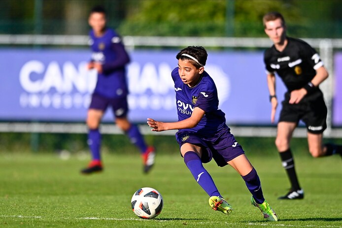 Droomweek voor Rayane Bounida (18): Belgisch toptalent scoort opnieuw ...