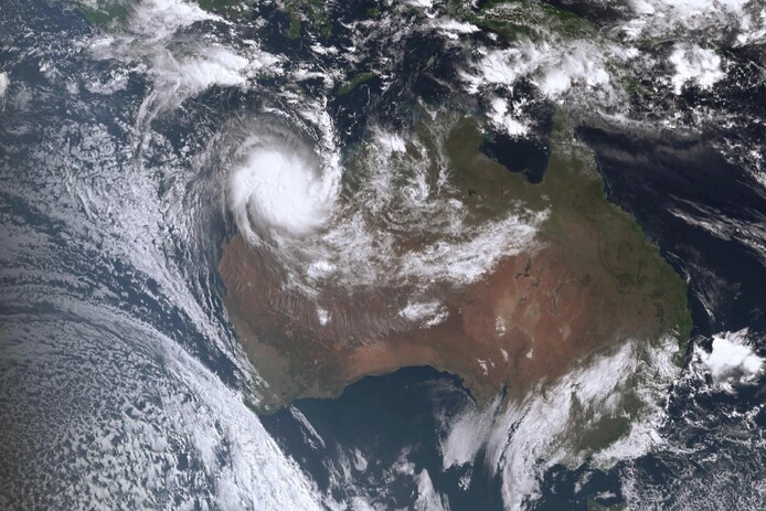 Schade door zware cycloon Ilsa in Australië lijkt mee te vallen ...