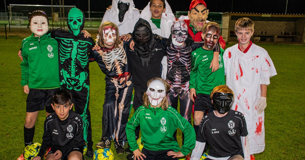 Jeugdspelers van KFC Dessel Sport griezelen op het veld | Dessel | HLN.be