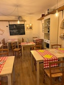 RESTOTIP. Geen menukaart, wel pure Italiaanse keuken: Michele (68) en ...