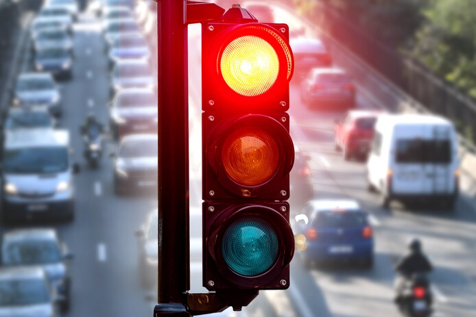 Politie organiseert actieweek rond rood licht: “Boete tot 4.000 euro en ...