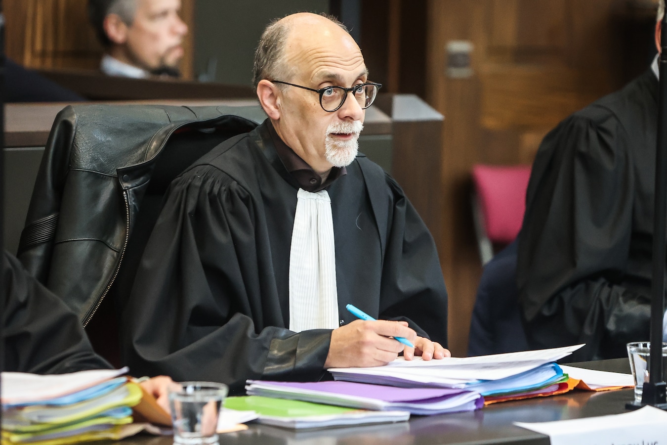 ASSISEN. Tom ‘Spier’ Debaillie schuldig aan oudermoord: “Die man is een ...