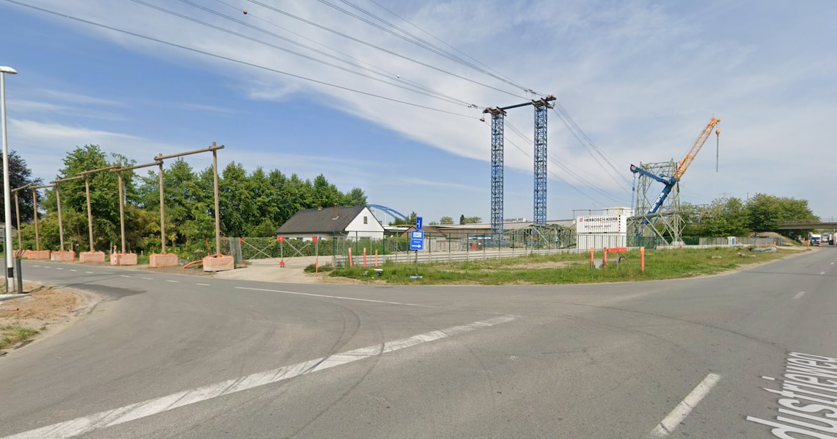 Werken aan fietssnelweg Industrieweg hervatten: kruispunt met ...