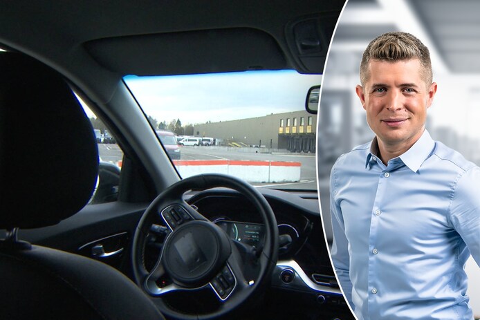 GETEST. Onze reporter rijdt exclusief mee in wagen waarvan chauffeur ...