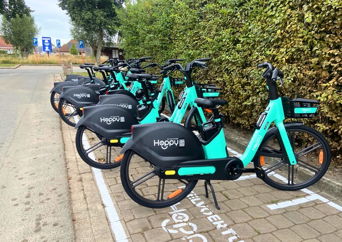 Hoppy deelfietsen strijkt neer in Izegem | Izegem | hln.be