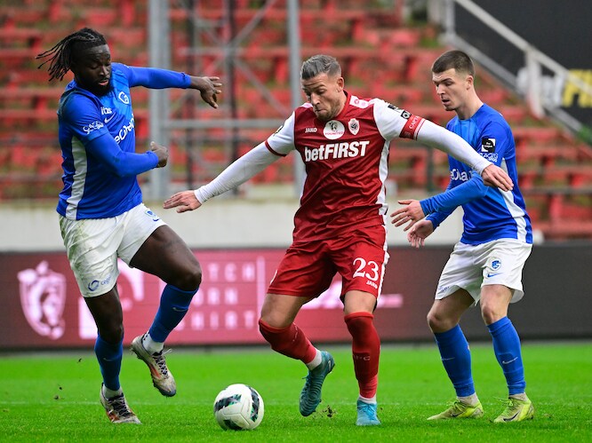 Helemaal gewapend voor titelstrijd: hoe de selectie van Racing Genk ...