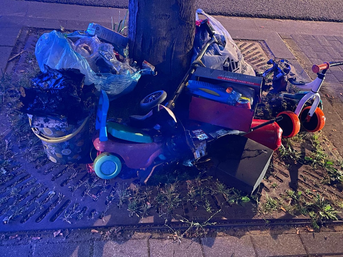 Speelgoed en afval vatten vuur op balkon van appartement in Kortrijk ...