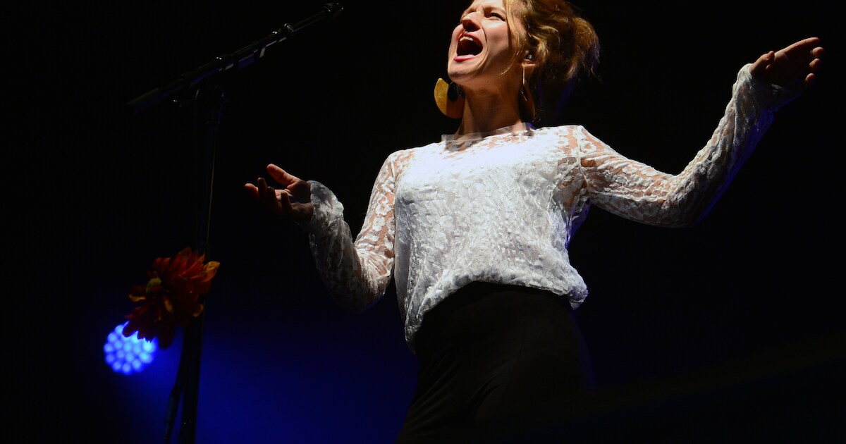 Selah Sue speelt thuiswedstrijd in Het Depot, nota bene met een ...