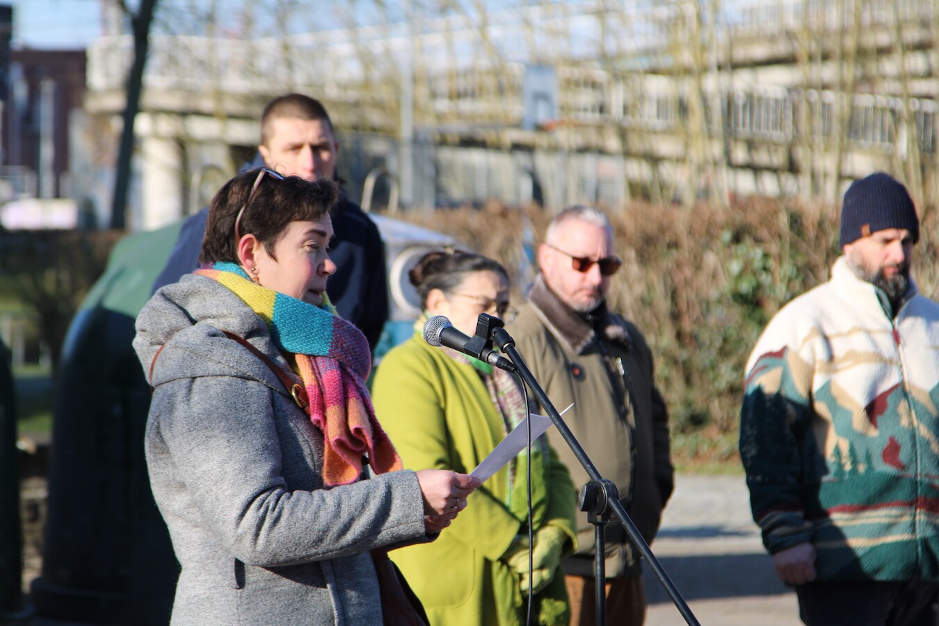 Na zestien jaar blijft de treinramp van Buizingen mensen beroeren: “We ...