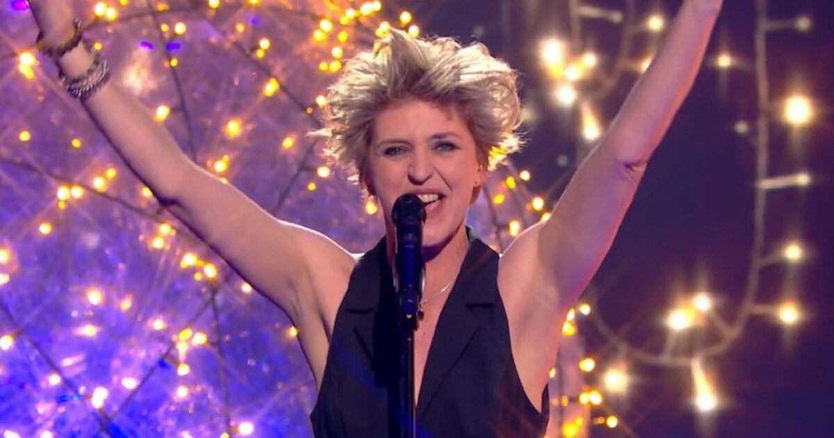 “Putain de merde”: kandidate vergeet tekst en vloekt erop los in Waalse ...