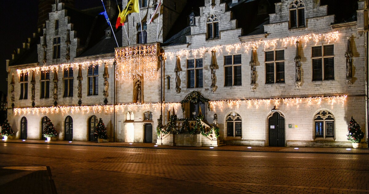 Stad Dendermonde neemt deel aan applausactie op oudejaarsavond en roept ...