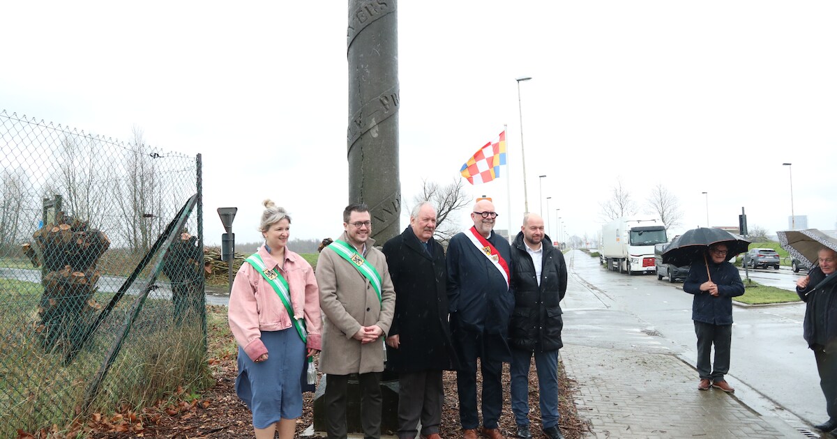 200 jaar oude grenspaal markeert provinciegrens tussen Oost-Vlaanderen ...