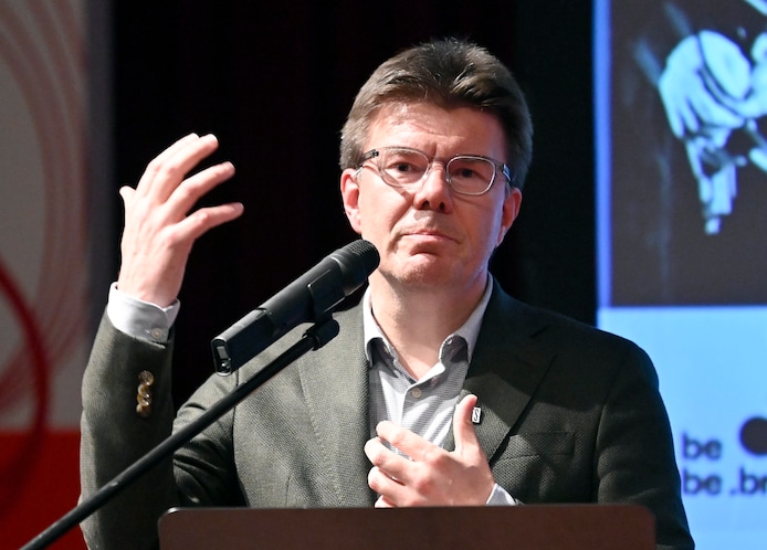 Brussels Gewest blijft werken met voorlopige twaalfden, Gatz benadrukt ...