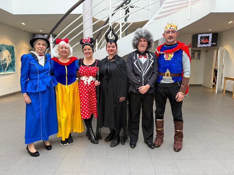 Toneelgezelschap De Ballon toont nieuwe voorstelling ‘Er was eens: Rare ...