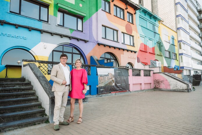 “Vanuit dit appartement heb je ruim 12 meter zeezicht én een eigen ...