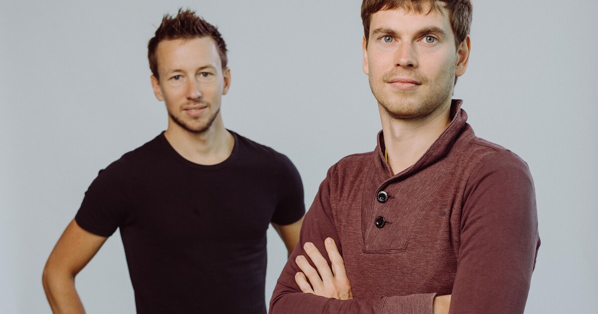 In het bedrijf van Jonas (34) en Kristof (33) kunnen werknemers zelf kiezen hoeveel uren ze ...