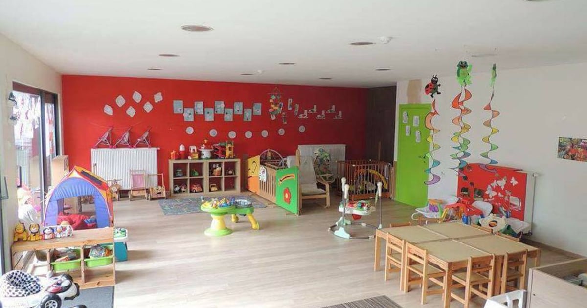 Schorsing kinderopvang ‘De Kleine Wereld’ brengt ouders in problemen ...