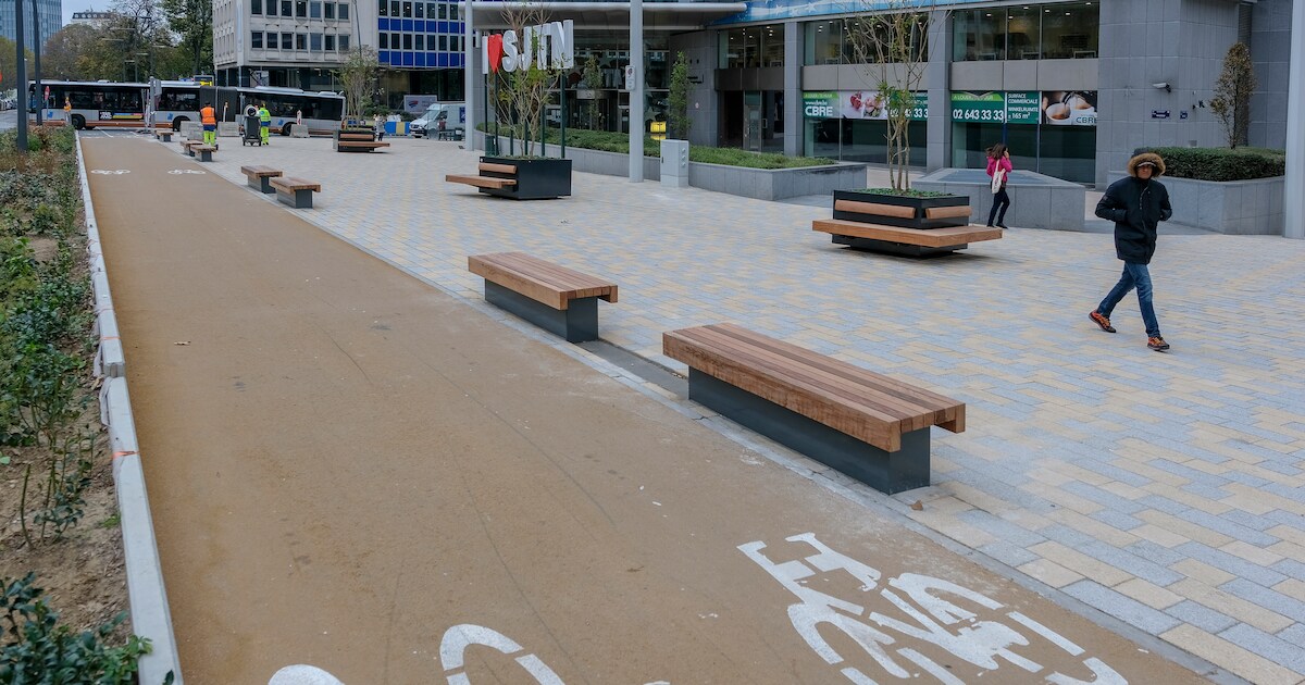 Esplanade en fietspad aan Madouplein | Brussel | HLN.be