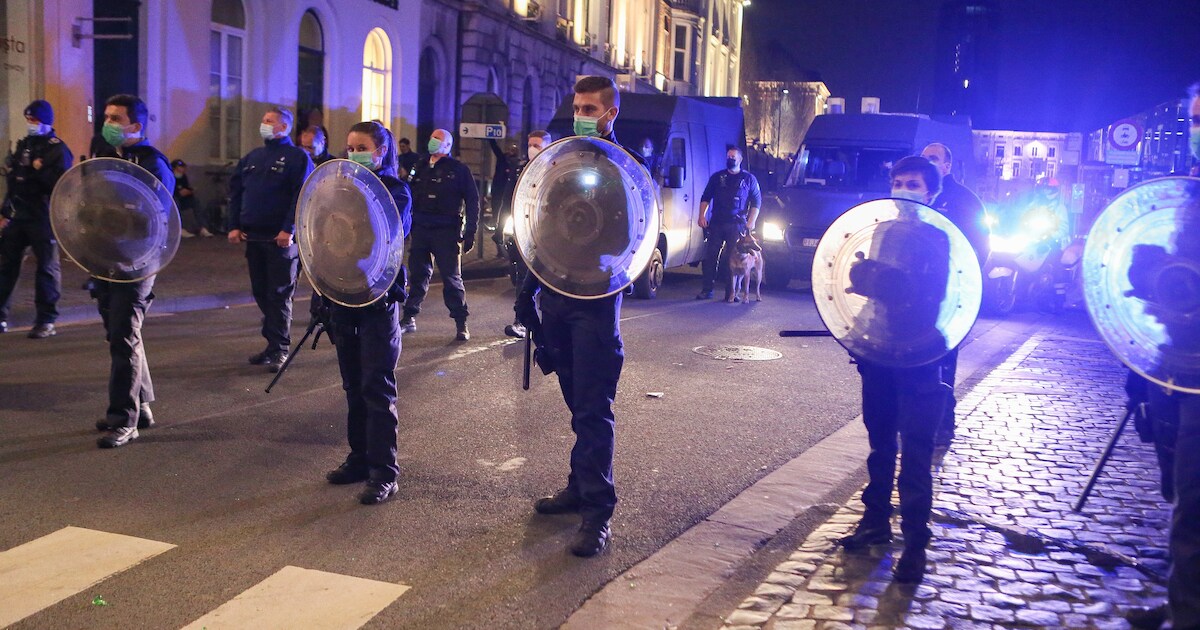 Twee arrestaties na rellen op Sint-Pietersplein, extra maatregelen ...