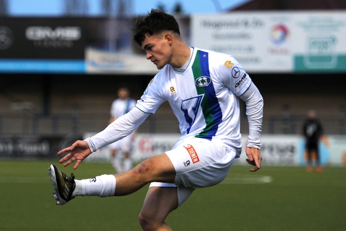 Youngster Jorte Jacobs kijkt met KVK Tienen ex-club OHL in de ogen ...