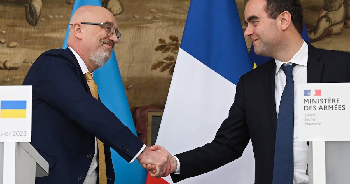 Frankrijk levert twaalf extra ‘Caesar’-kanonnen aan Oekraïne ...