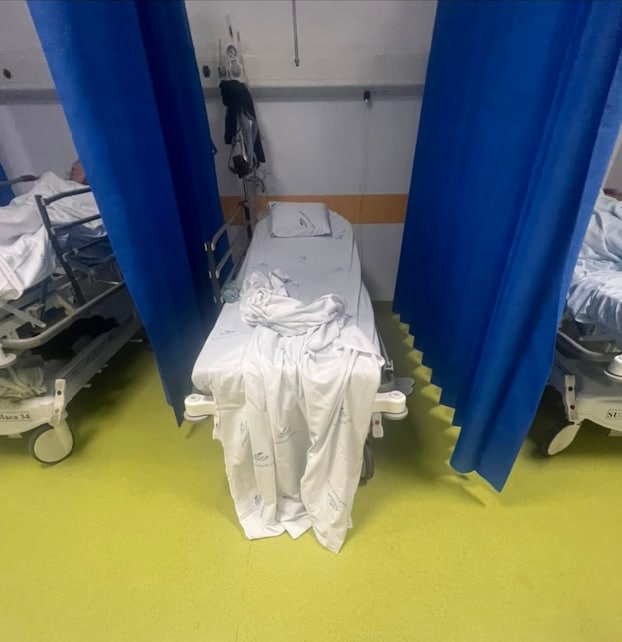 Kris (44) uit Bilzen ligt al vijf dagen op spoedafdeling in Portugal ...