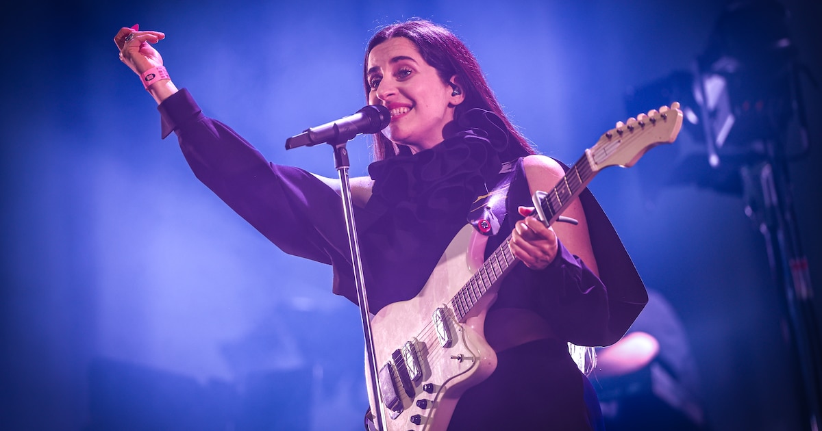 Eefje de Visser vervangt Lykke Li op festival Live is Live in Antwerpen ...