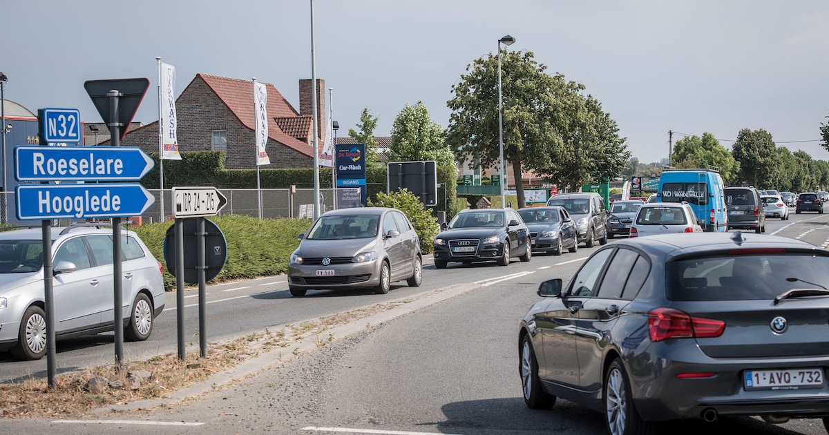 Werken aan rotonde Brugsebaan gaan nieuwe fase in: N35 gaat volledig ...