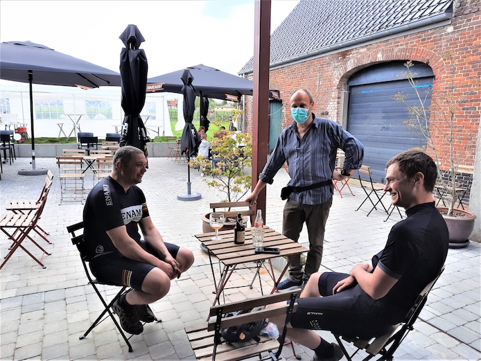 De Lustige Boer kan niet wachten tot er ook weer muziekoptredens mogen ...