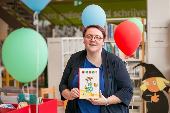 “Nog elke week krijgt die vroegere turnleerkracht een dikke fuck you”: auteur Sofie De Moor ...