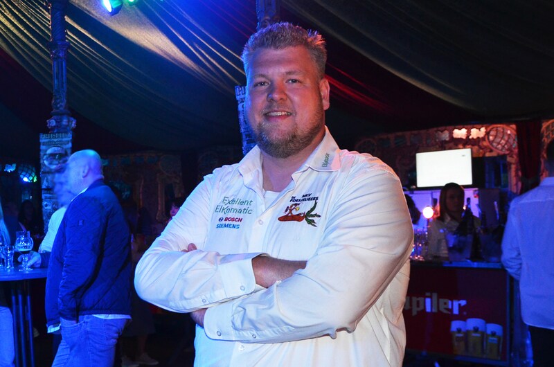 Robin Van Londerseele (34) over zijn Ninove: “De spiegeltent en ...