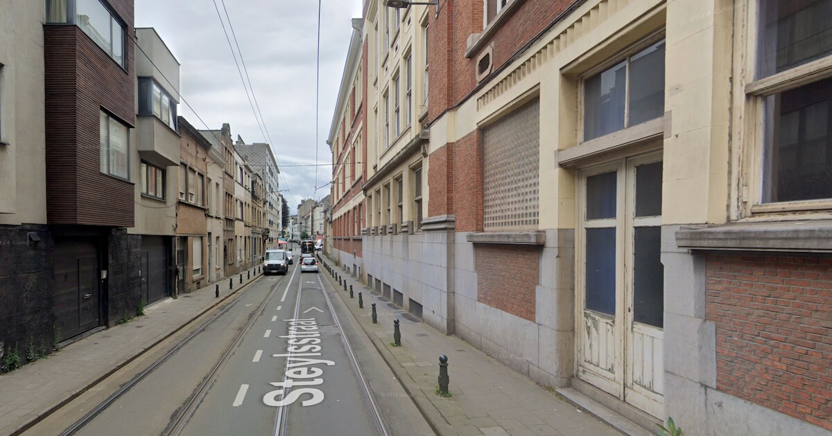 Vader brengt kind met CO-vergiftiging naar spoeddienst, brandweer haalt ...