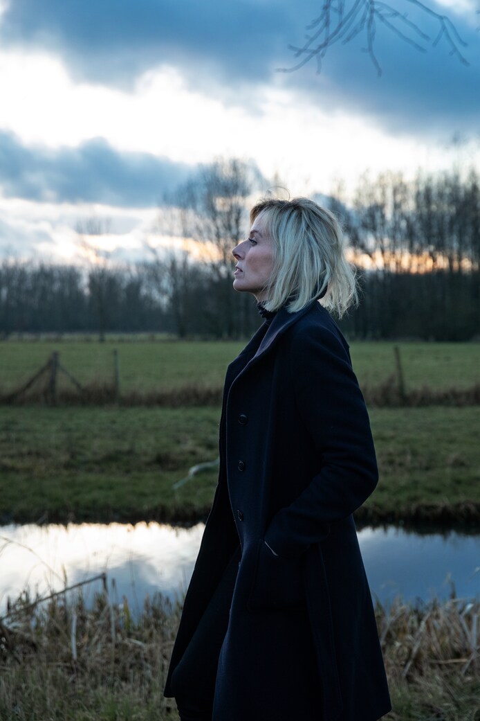 Zo leeft nieuwsanker Cathérine Moerkerke: “Ik ben verslaafd aan ...
