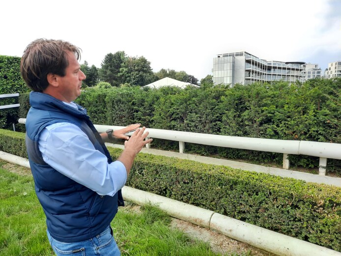 WAREGEM KOERSE. Op pad met Janus, de man die over het parcours waakt ...