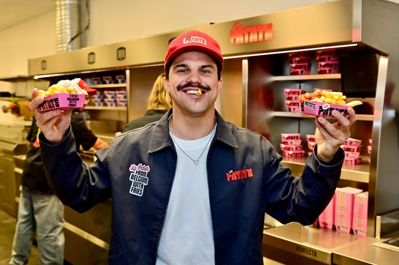 KIJK. Average Rob opent frituur La Patate in Antwerpen en hij wil er ...