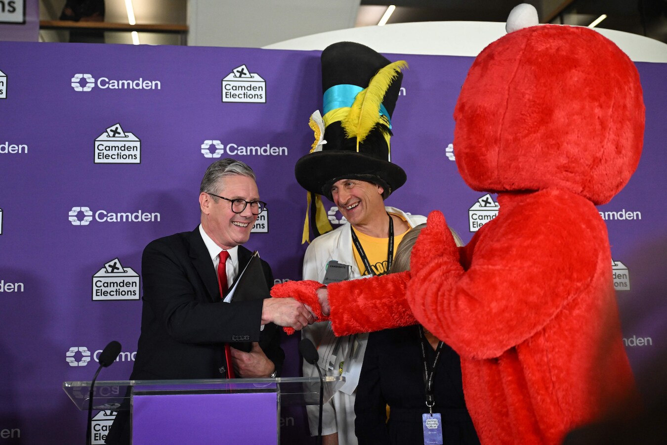 Van Elmo tot Lord Binface: opnieuw stemmen voor ludieke Britse ...
