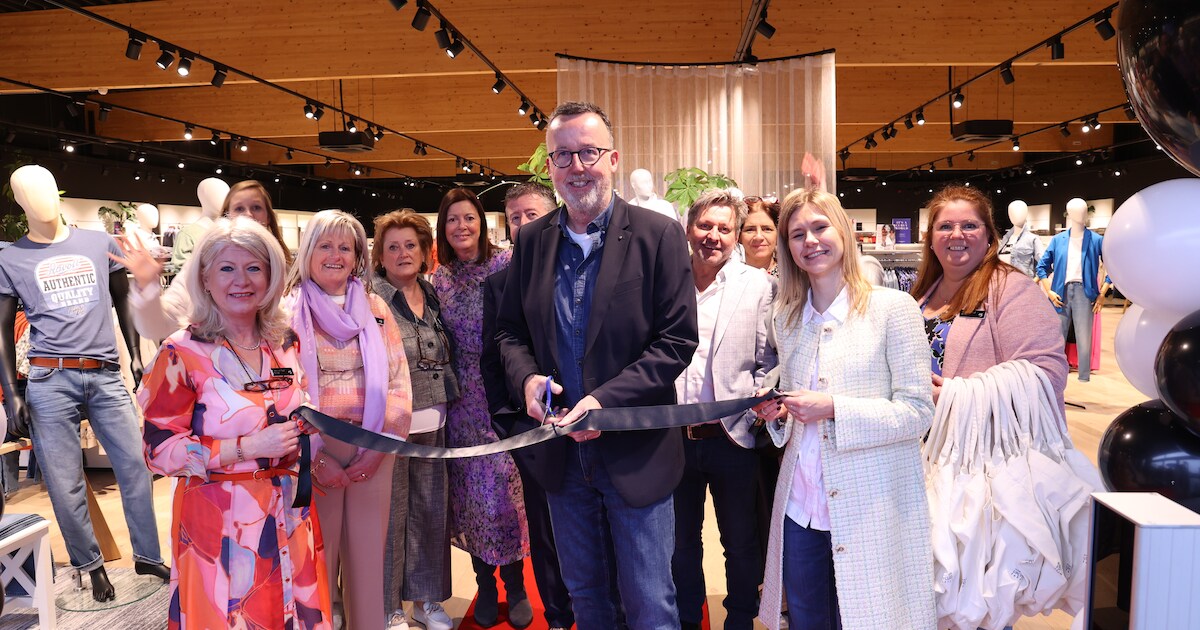 NET OPEN. e5 opent vernieuwd concept in Oostende: “Shoppingbeleving ...