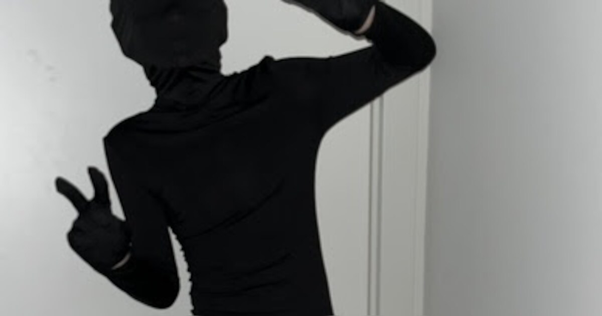 Max-Xander en Audric zijn elkaars ‘schaduw’ voor carnaval | Antwerpen ...