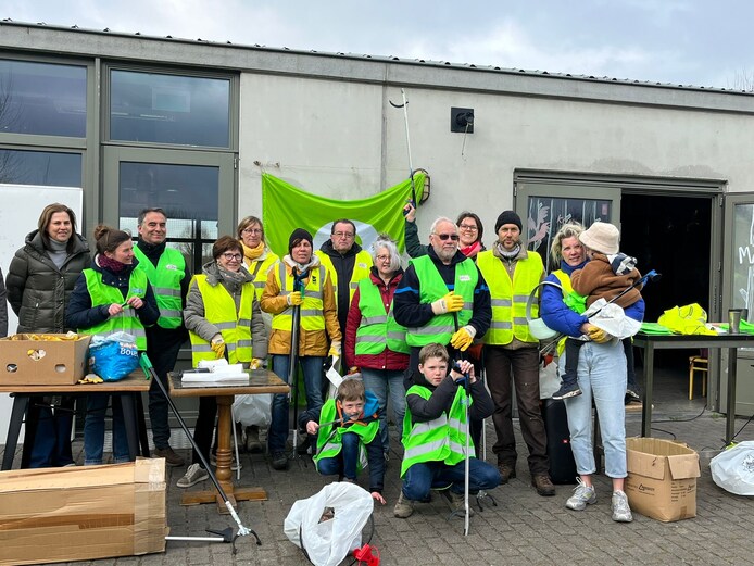 Jaarlijkse zwerfvuilactie in Assenede opnieuw succes | Assenede | hln.be