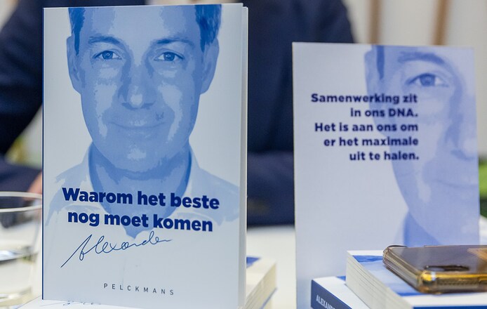 Premier Alexander De Croo stelt nieuw boek voor | Oudenaarde | hln.be