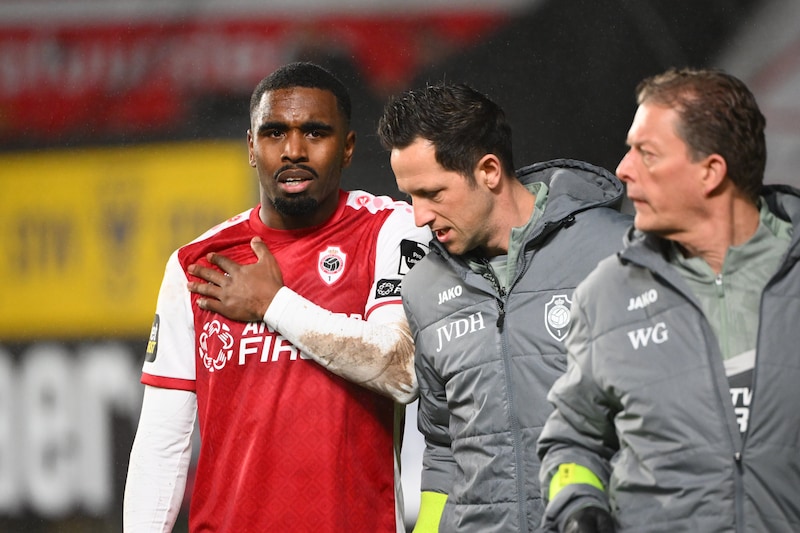 Lamkel Zé als een doorn in het oog van Antwerp: Kameroener scoort tegen ...